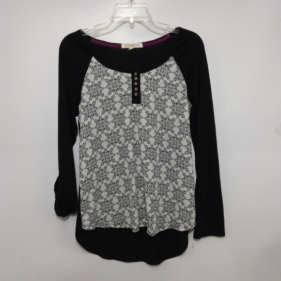 Rewind | Tops | Rewind Roll Tab Long Sleeved Printed Top Size Medium ...